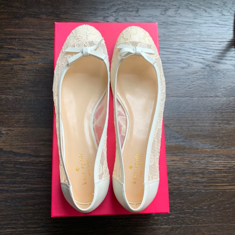 Kate Spade Banner Ivory/Lace Flats - Gem